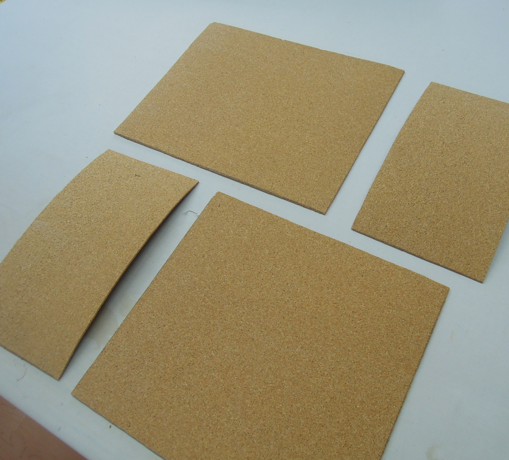 Fabric Cork Board DIY - NikkiDesigns